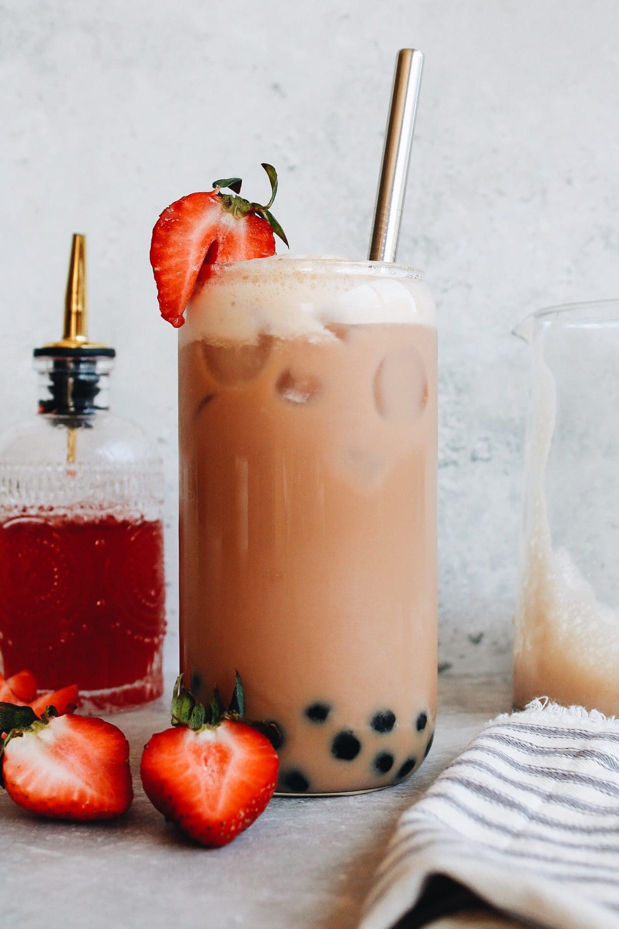 Strawberry Bubble Tea Recipe (Easy Boba Milk Tea) - The Fig Jar